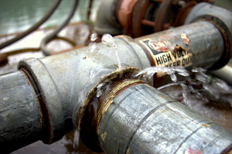 August 15 News: Natural Gas Pipeline Leaks into Missouri River; How ...