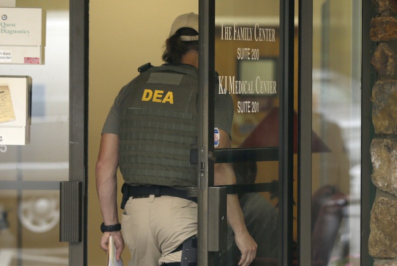 The DEA is still clinging to Reagan-era hysteria over marijuana ...