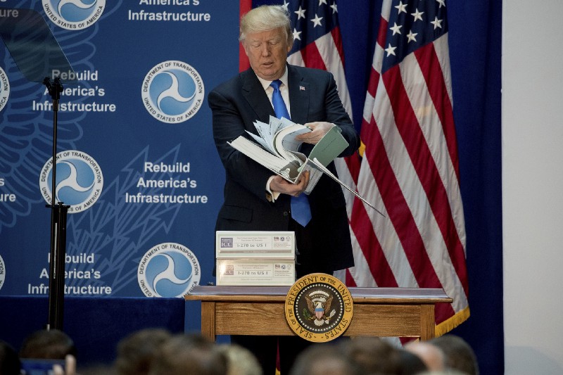 Trump ends infrastructure week with some binder-themed prop comedy ...