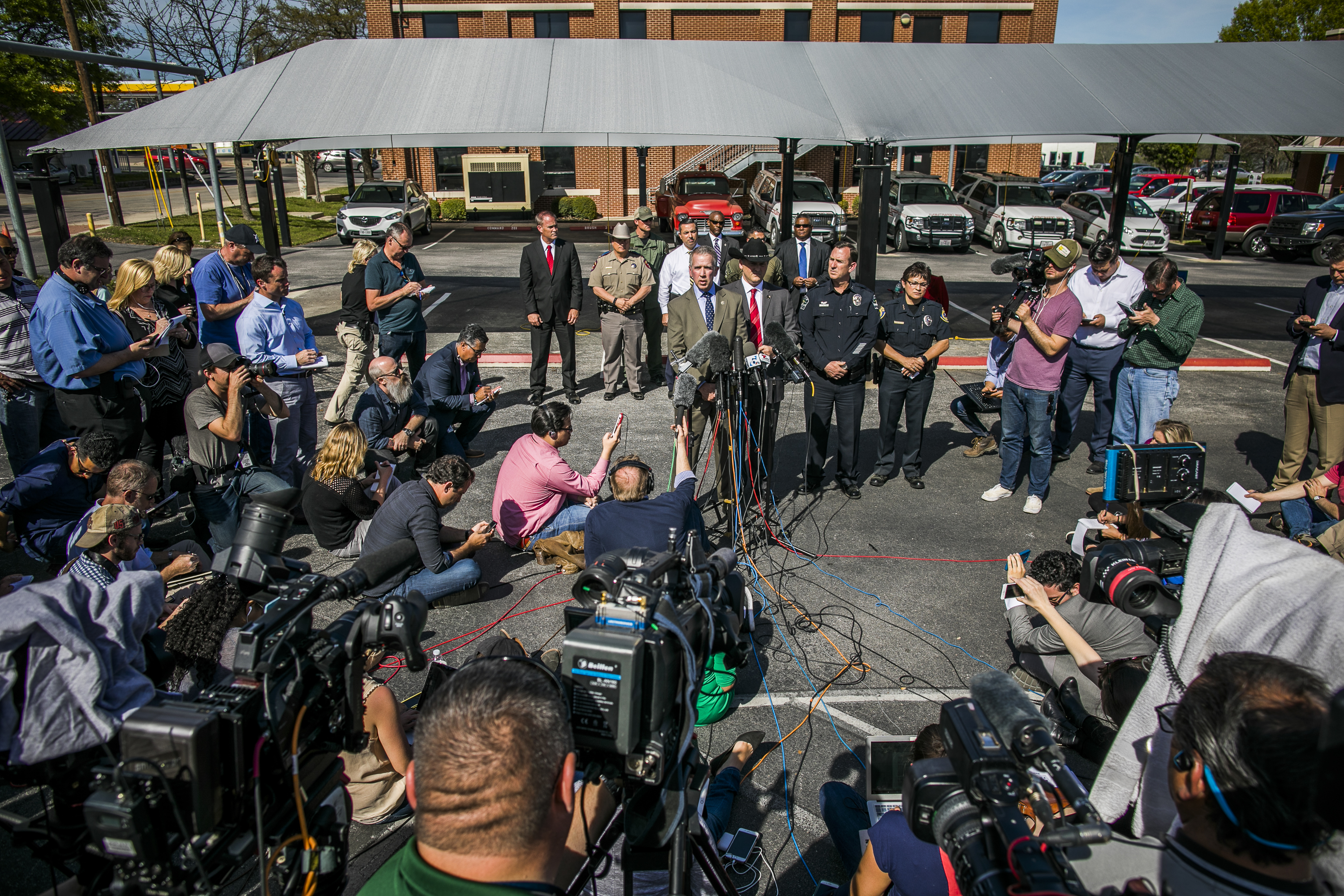 The double standard on how the media is talking about the Austin bomber ...