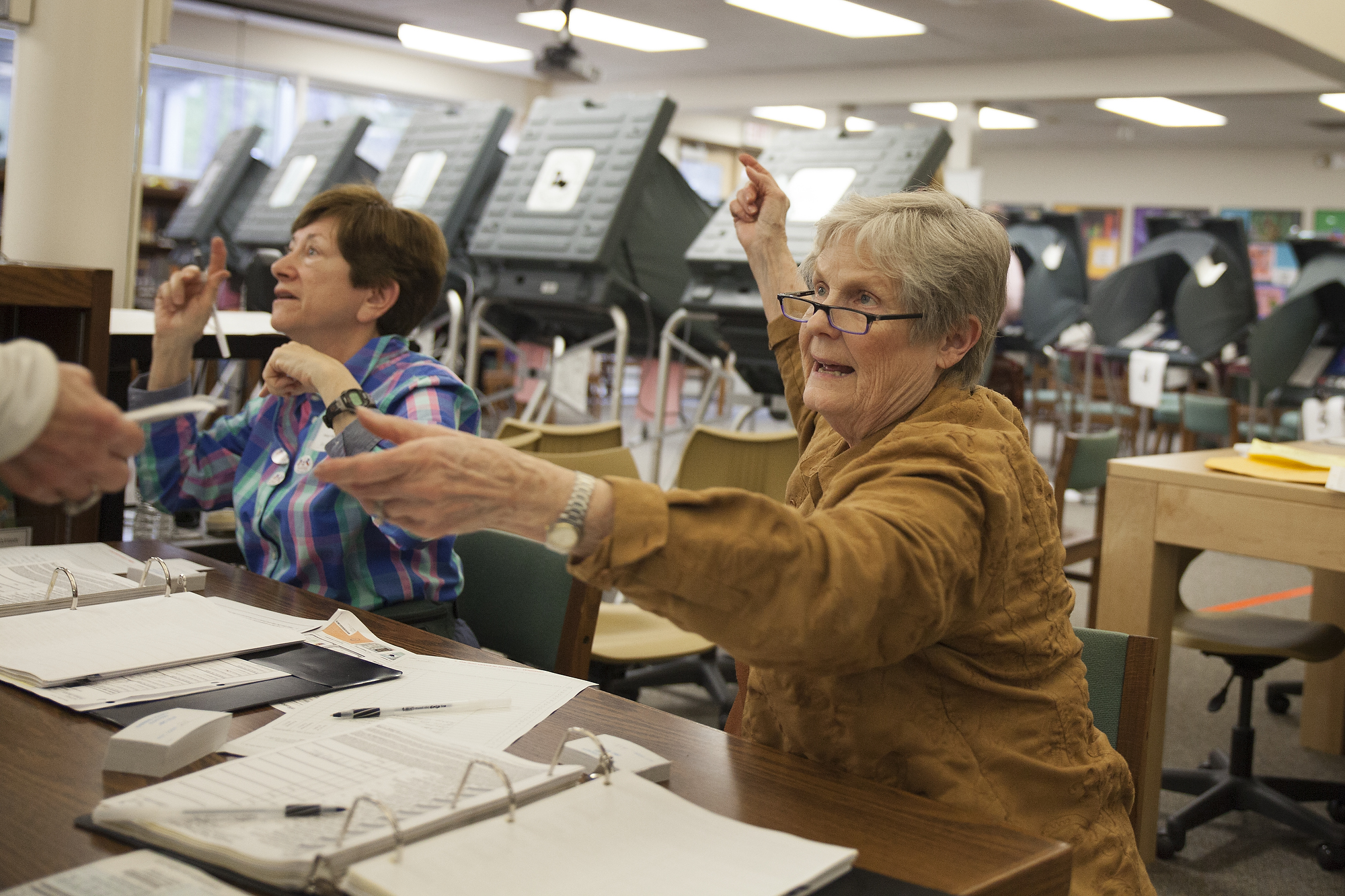 One Month Before Midterms Judge Rejects Missouris Strict Voter Id Law