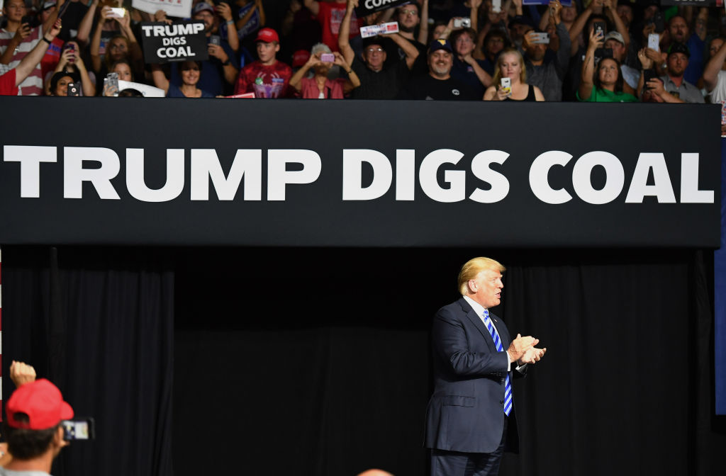 Trump campaign plans to gaslight American people on climate change and ...