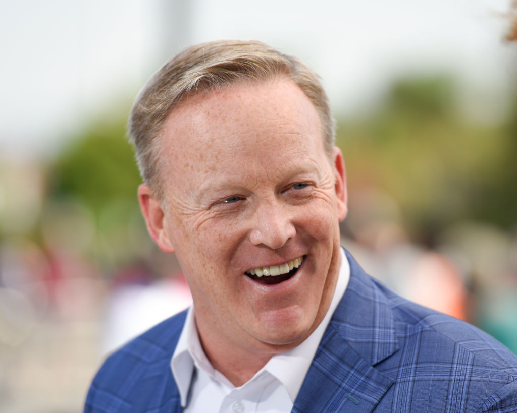 Sean Spicer admits he is not qualified for new six-figure job ...